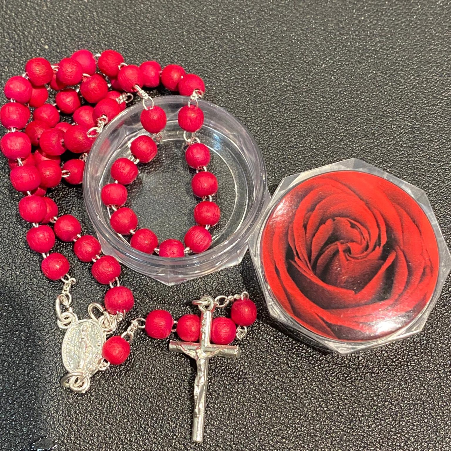 ROSARIES - SCAPULARS - MEDALS/PENDANTS - CENTERPIECES - Page 2 of 3 ...